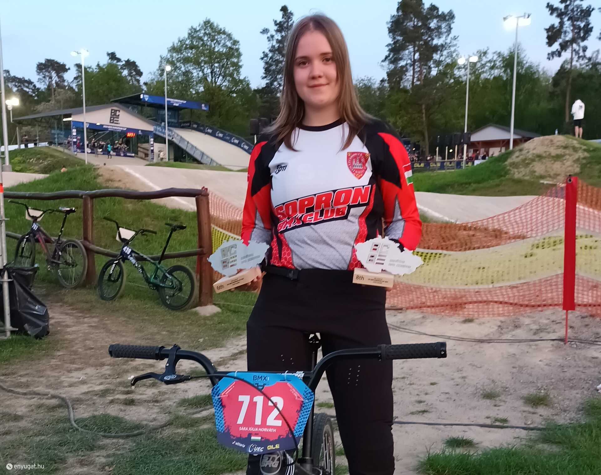 Két keréken száguldva nyertek a soproni BMX-esek
