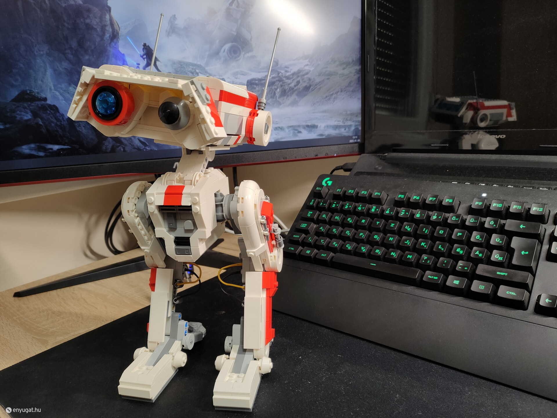 A Boganó bolygóról egyenesen az asztalunkra: összeraktuk a LEGO BD-1 ...