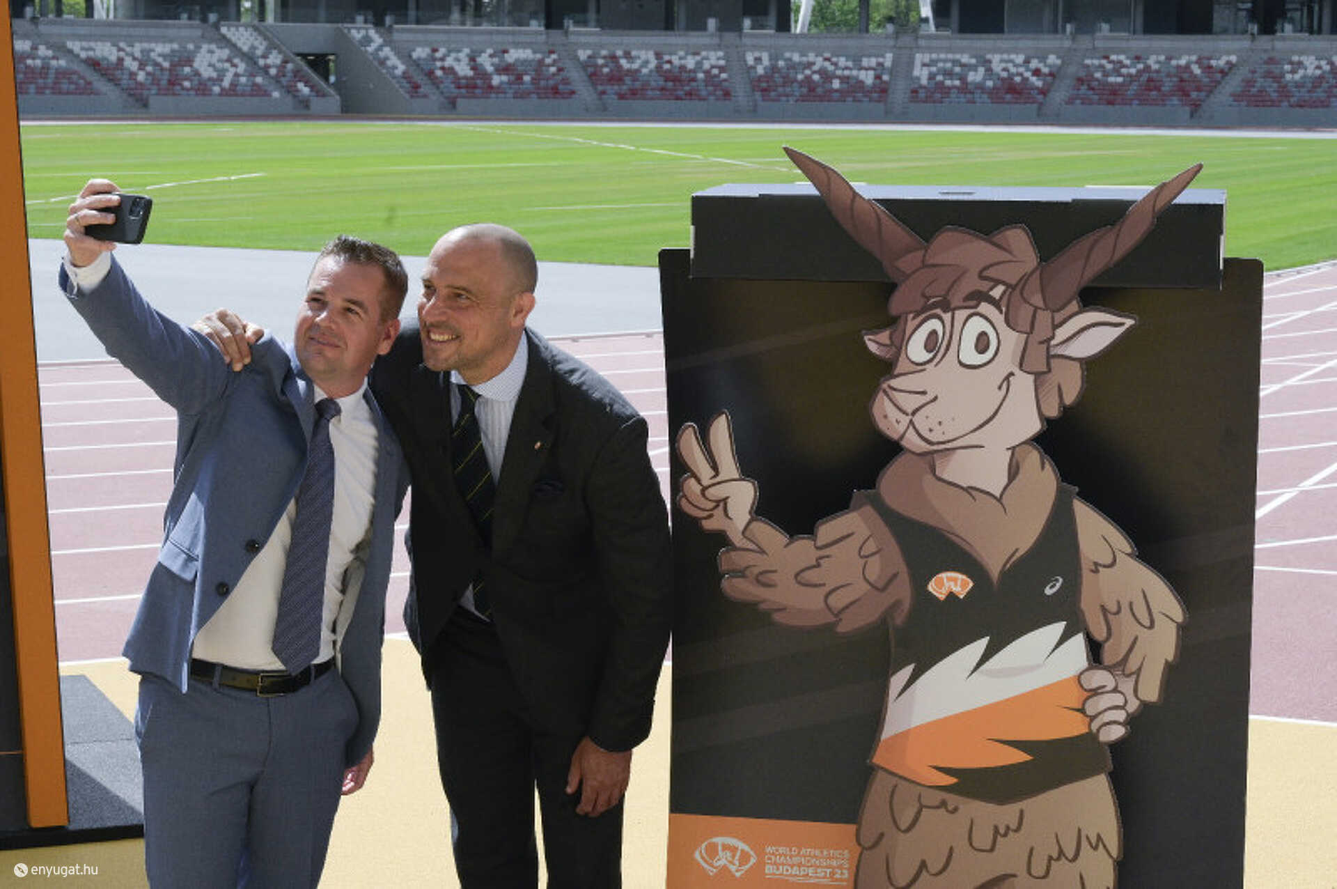 Bemutatták az atlétikai világbajnokság kabalaállatát: Youhuu, a racka juh