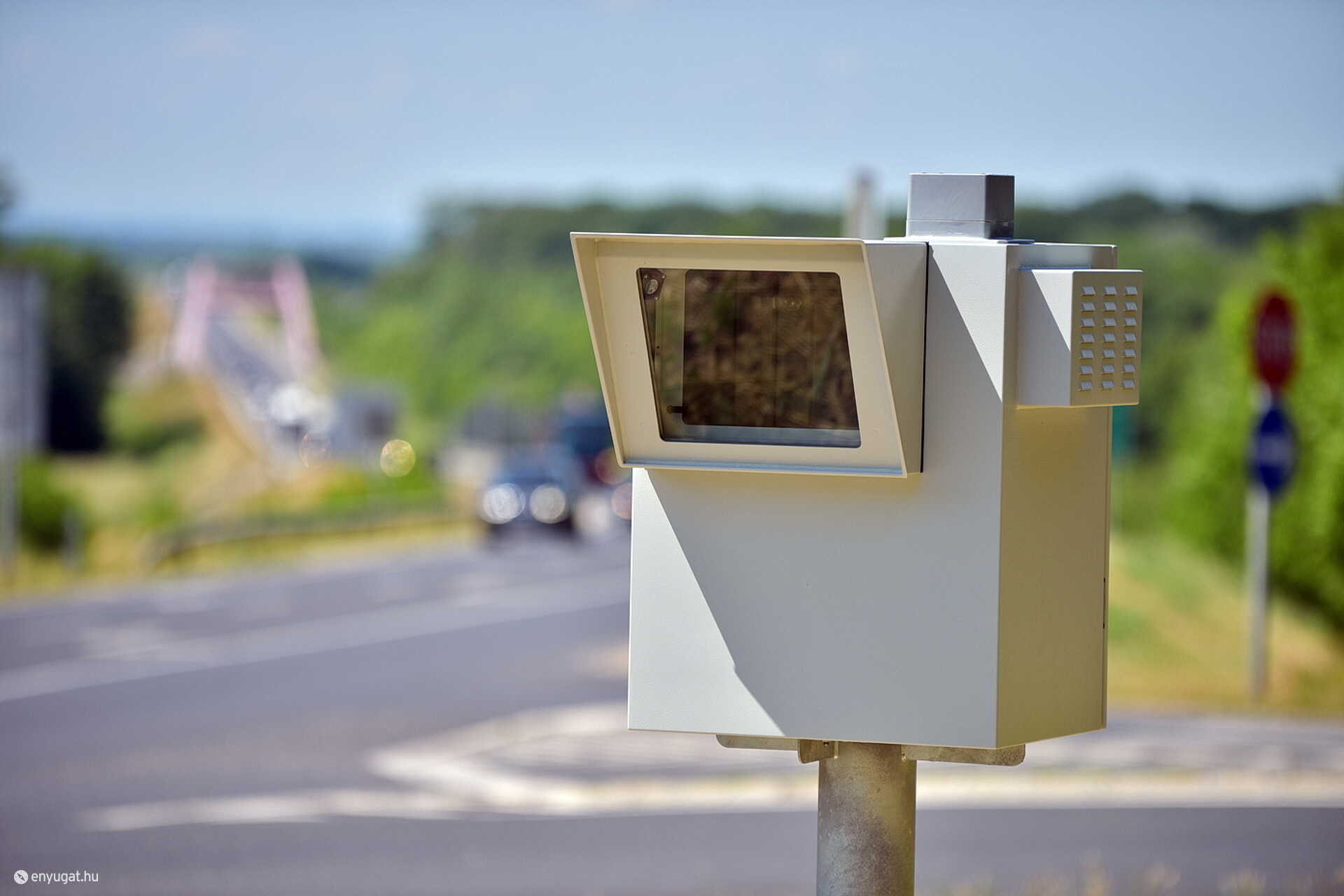Mikortól villan el a traffipax? Mit gondol a rendőrség a sebességmérő ...