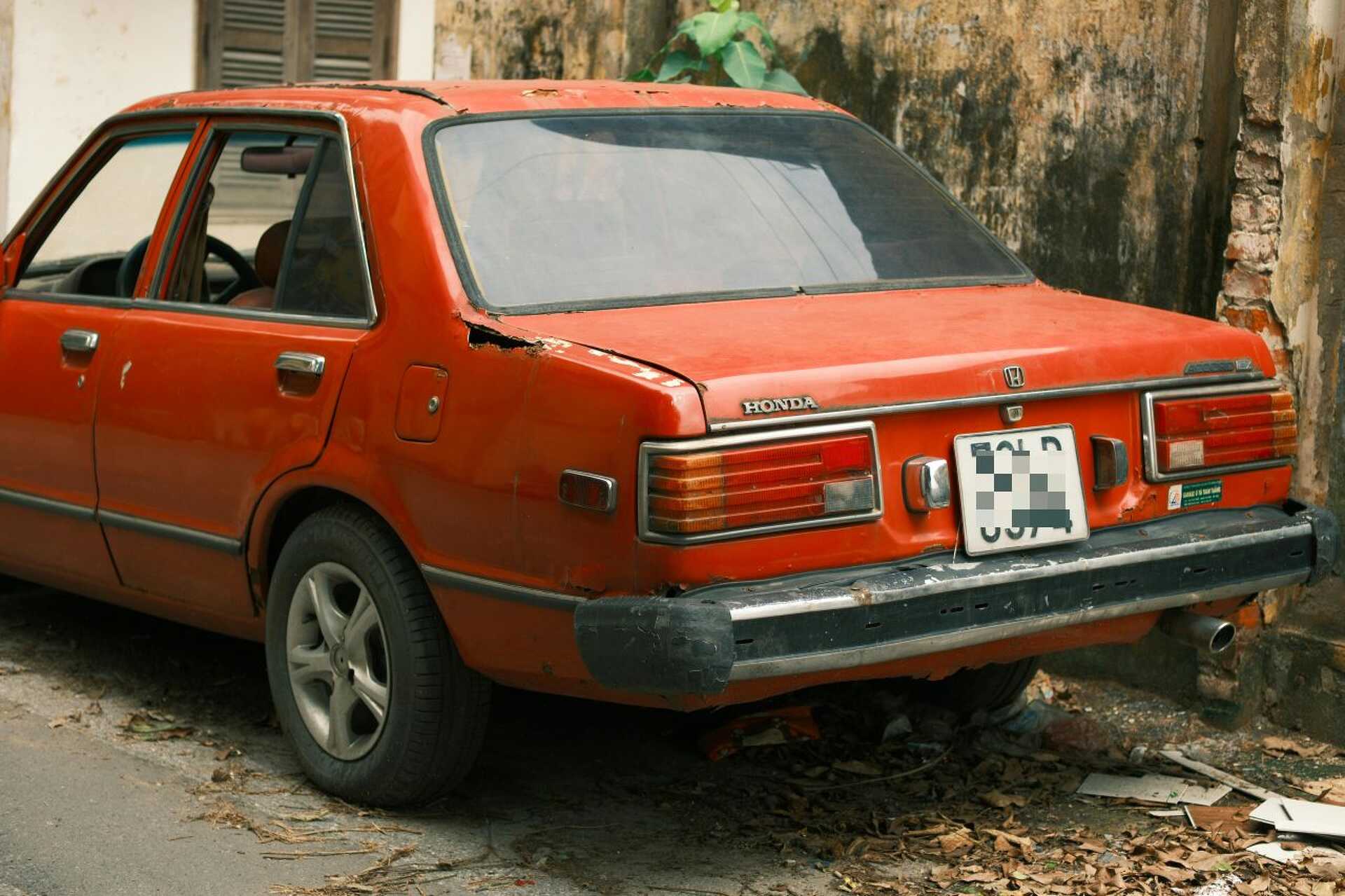 Kizárták az oldtimer egyesületből, mert kritizálta a Fideszt