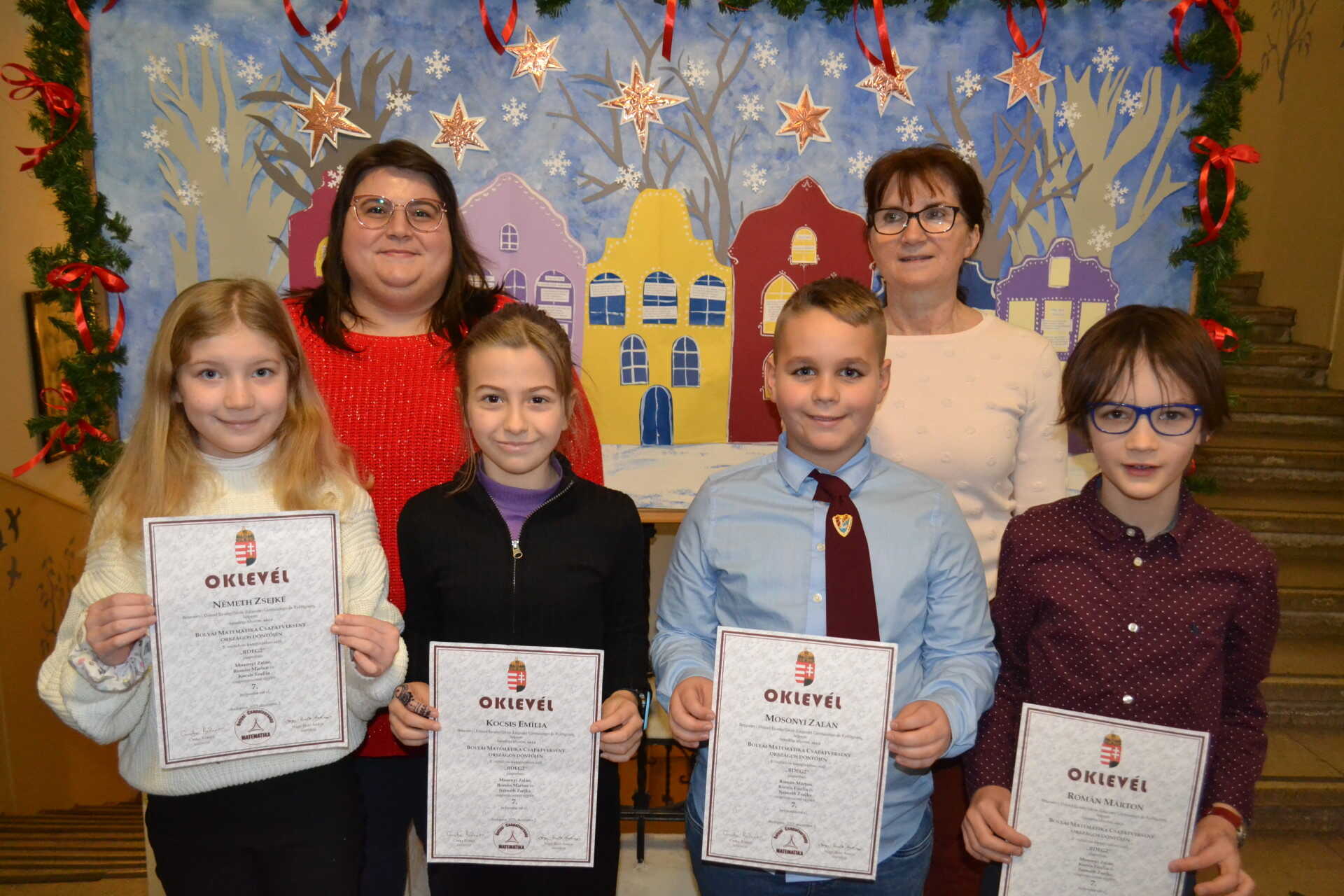 Több száz nevező csapatból a hetedik legjobb matekosok lettek a licisták
